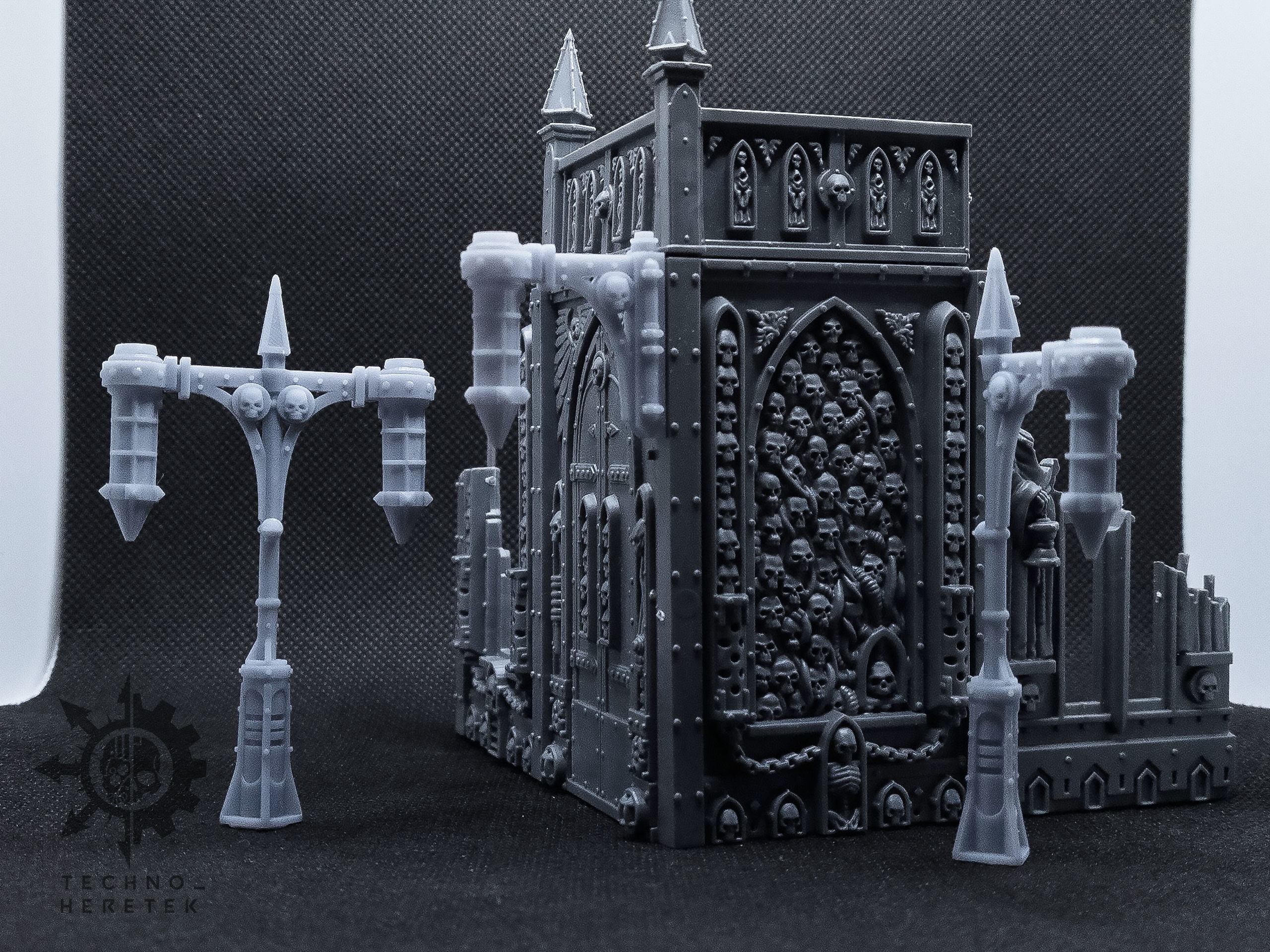 Imperial Gothic Streetlights - for Wh40K Tabletop 3D print 3D model 3D ...