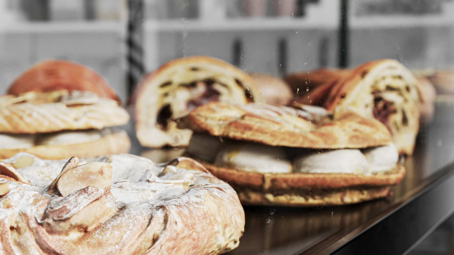 Pastry Shop Display Case 3D model | CGTrader