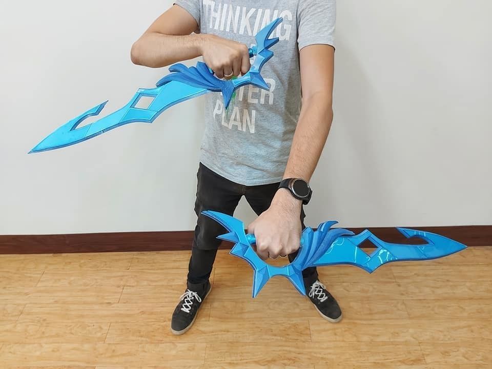 Childe Water Dual Blades Genshin Cosplay 3D model 3D printable | CGTrader