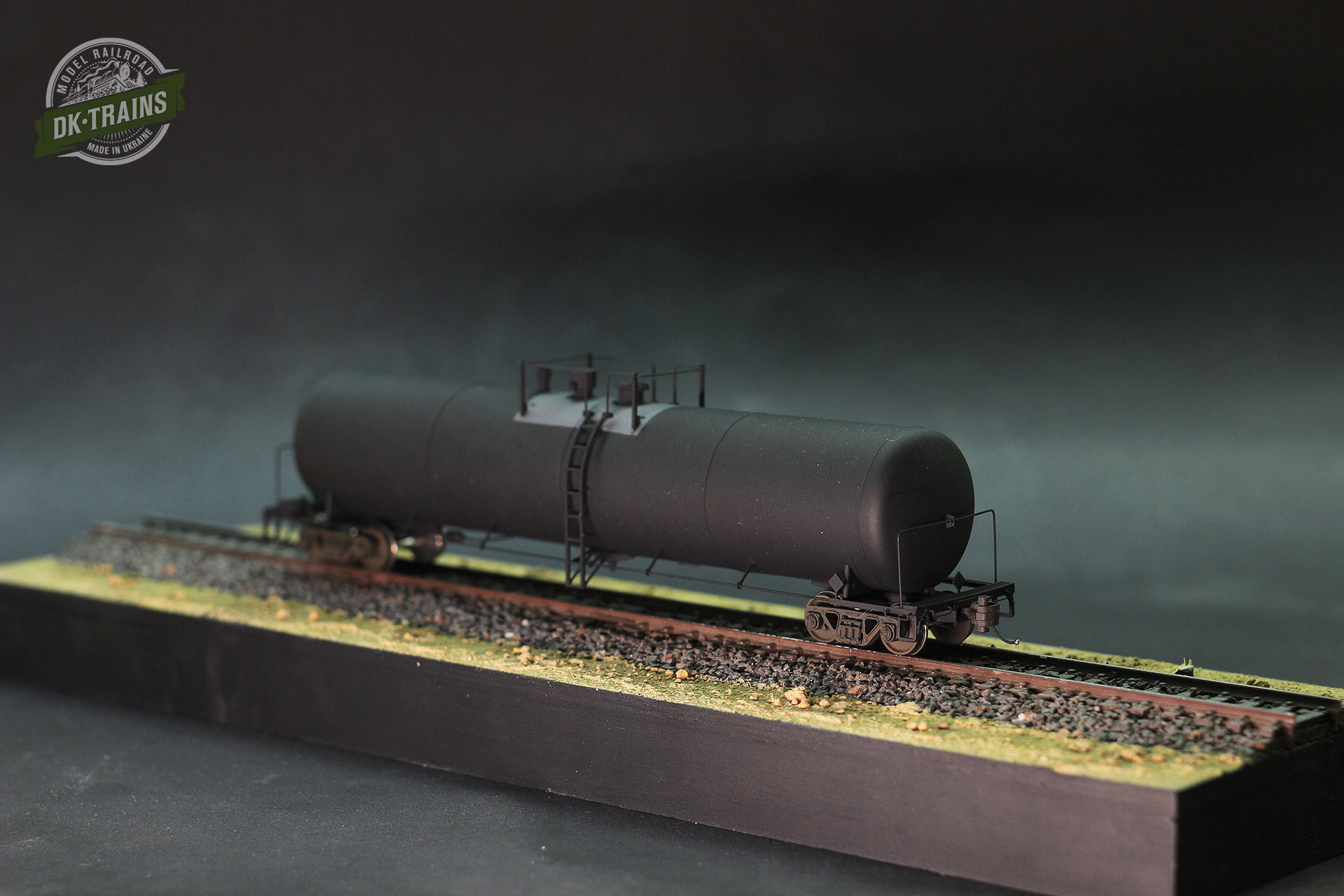 30 000 Gallon Tank Car V2 - H0 scale 3D model 3D printable | CGTrader