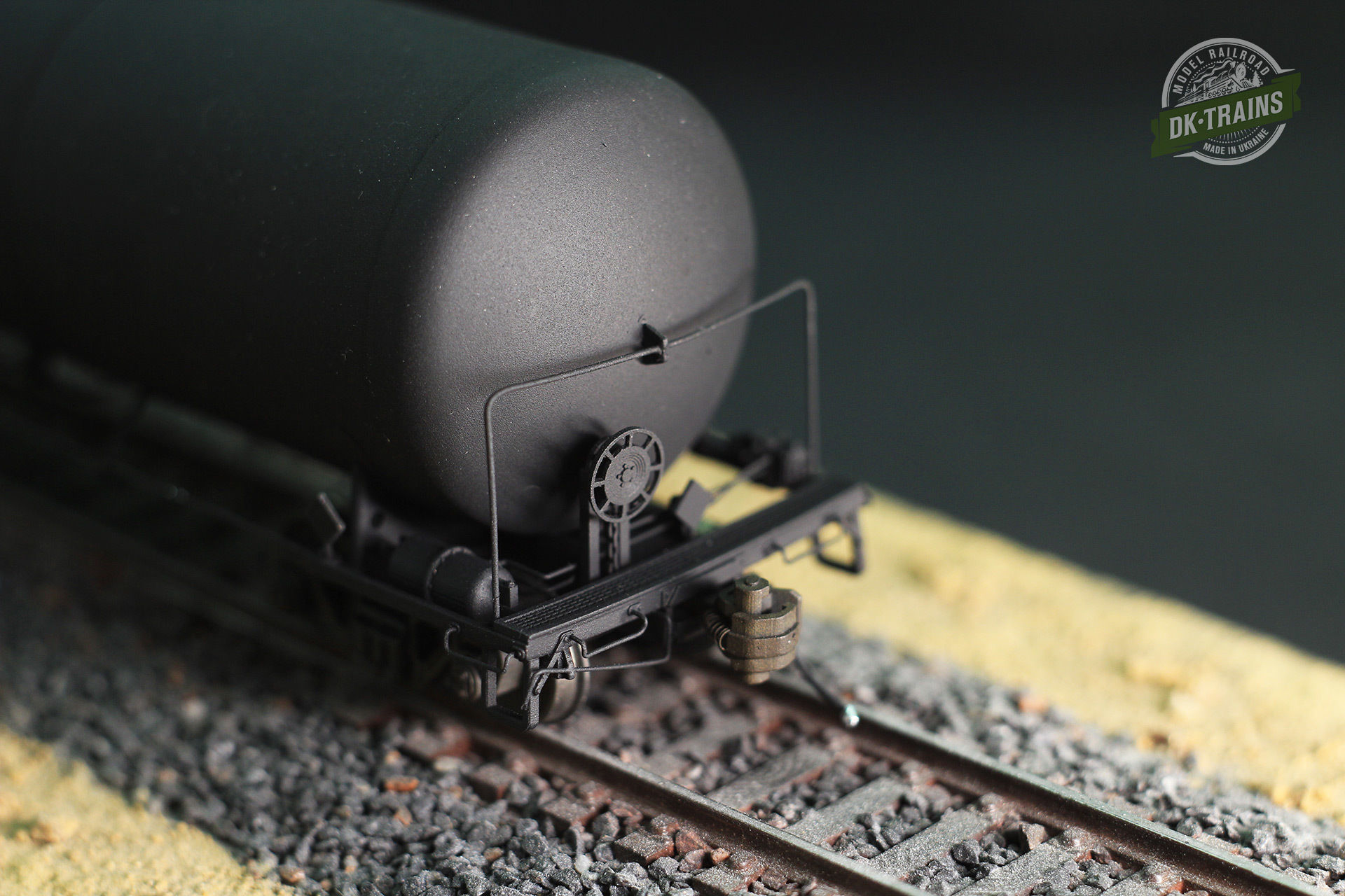 30 000 Gallon Tank Car V2 - H0 scale 3D model 3D printable | CGTrader