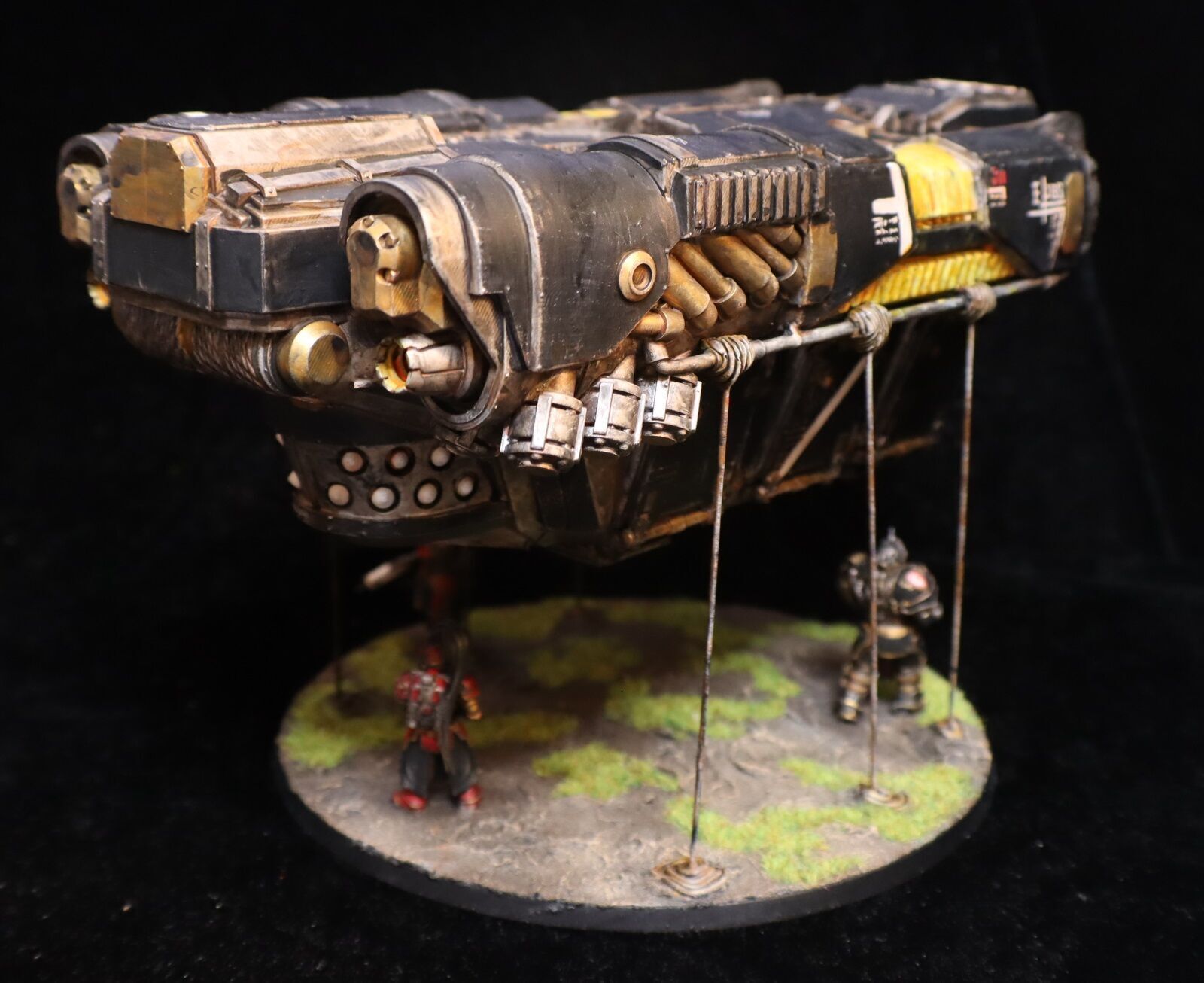 Obsidian Guard - Wraith Dropship 3D model 3D printable | CGTrader