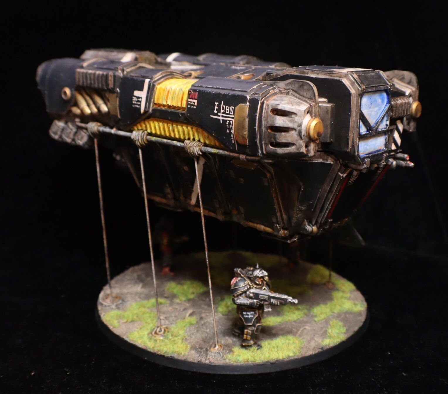 Obsidian Guard - Wraith Dropship 3D model 3D printable | CGTrader