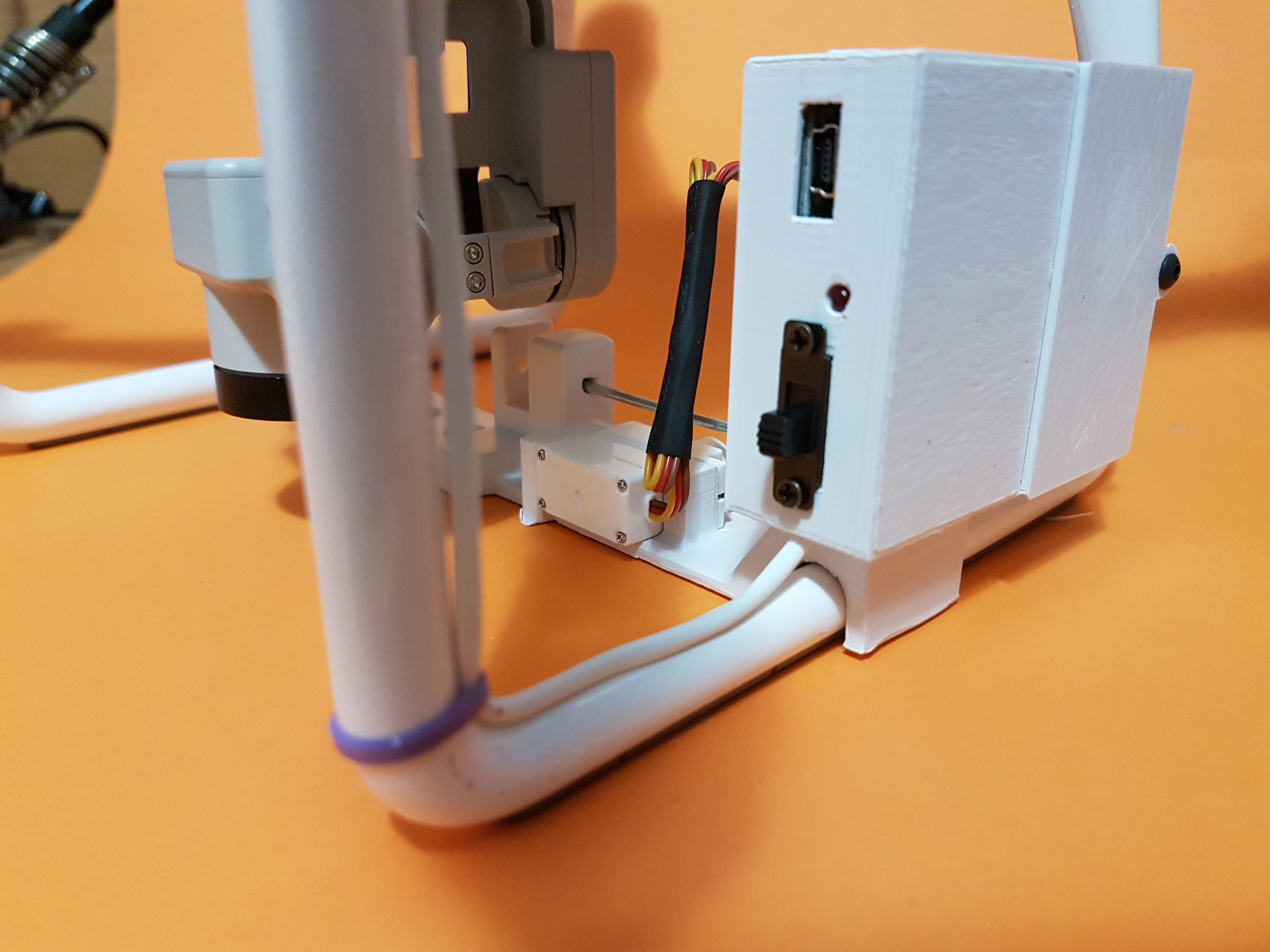 Payload Release for Dji Phantom 4 3D model 3D printable | CGTrader