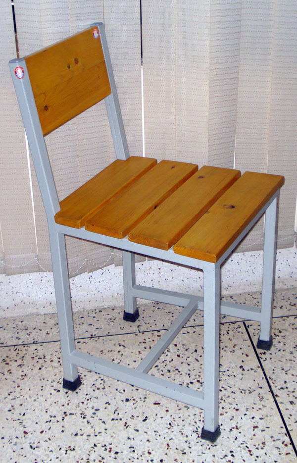 Garments Operator Chair free 3D model | CGTrader