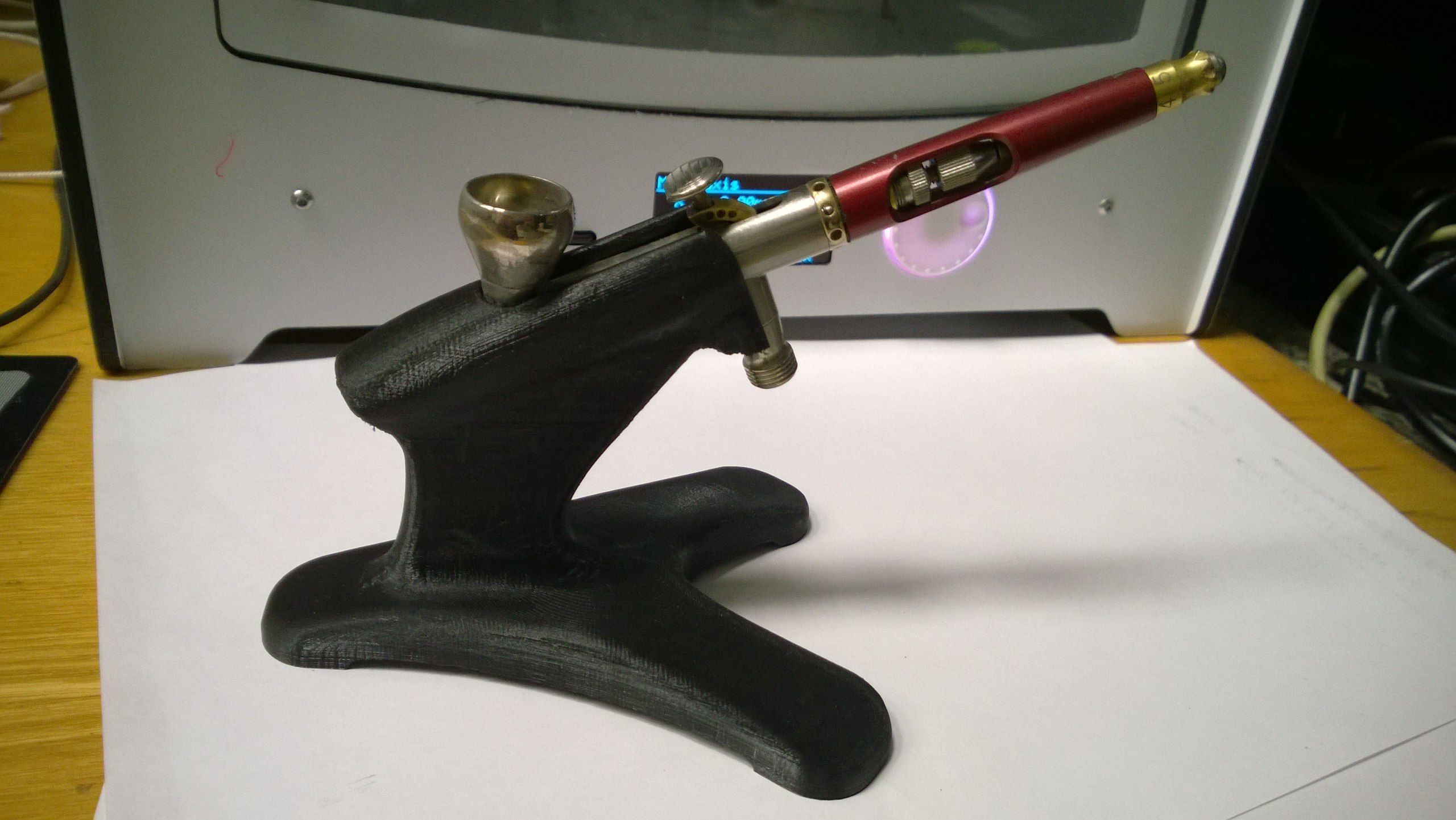 Stand for airbrush free 3D model 3D printable | CGTrader