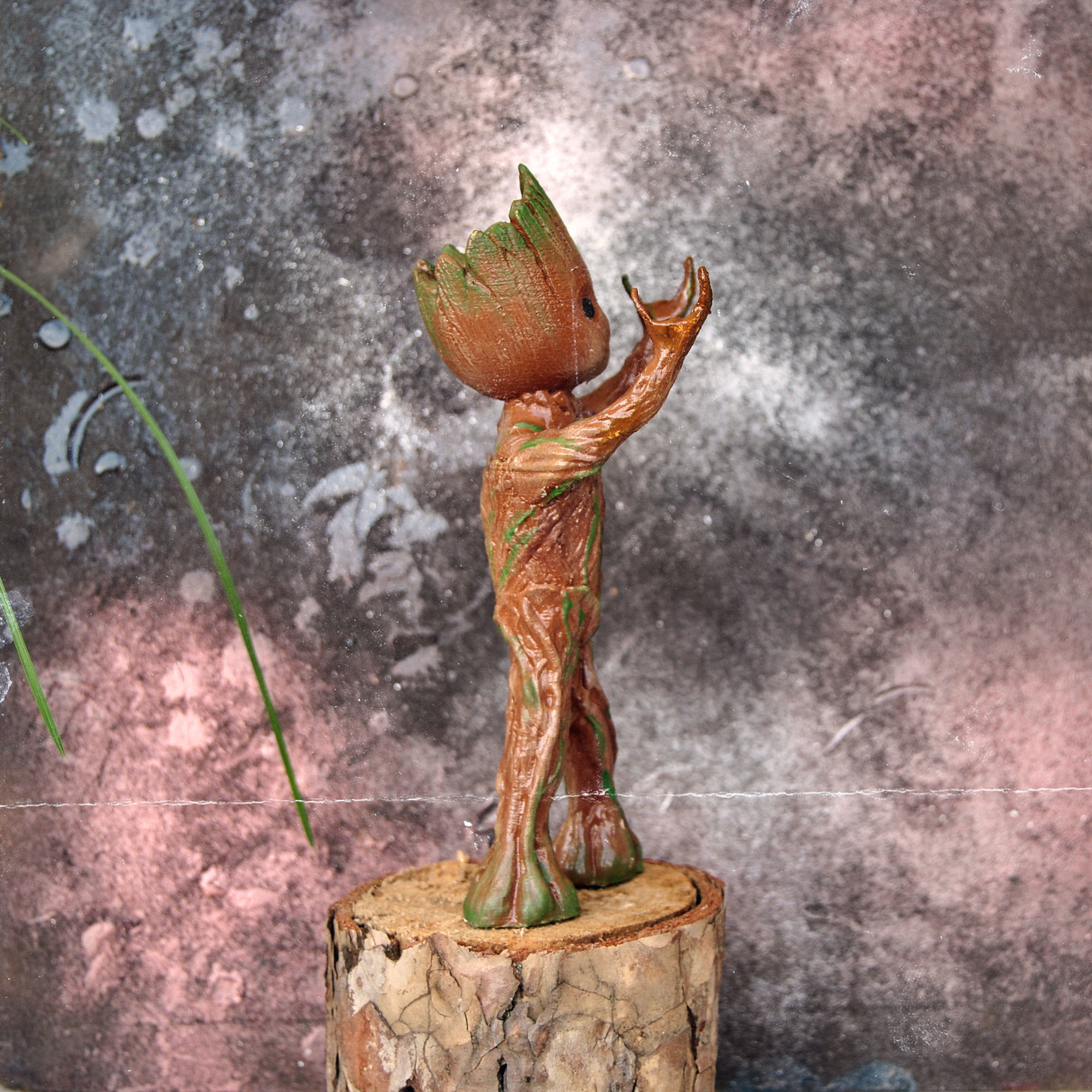 BABY GROOT PEN HOLDER 3D model 3D printable | CGTrader