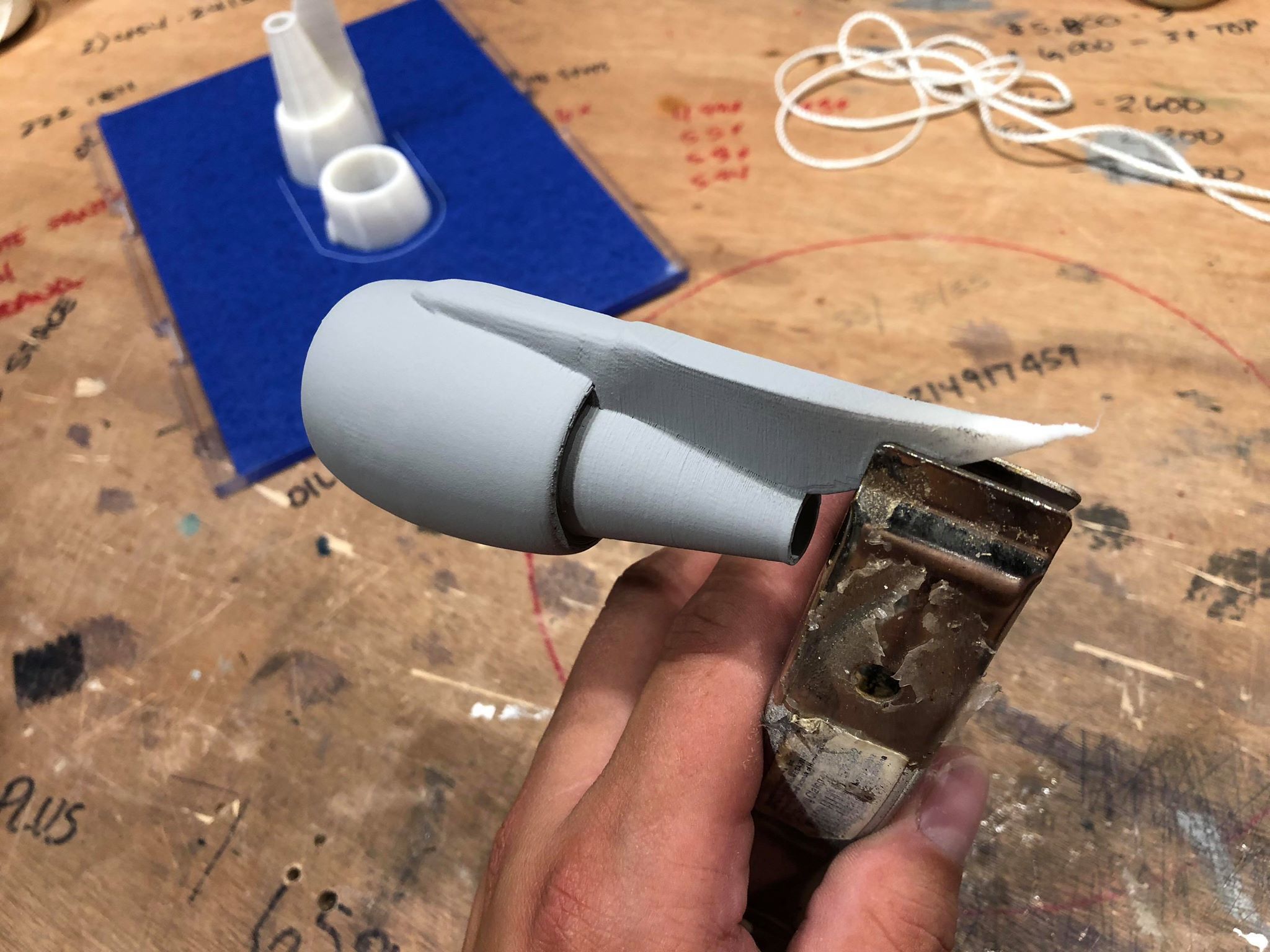 Boeing 757-200 engines 3D model 3D printable | CGTrader